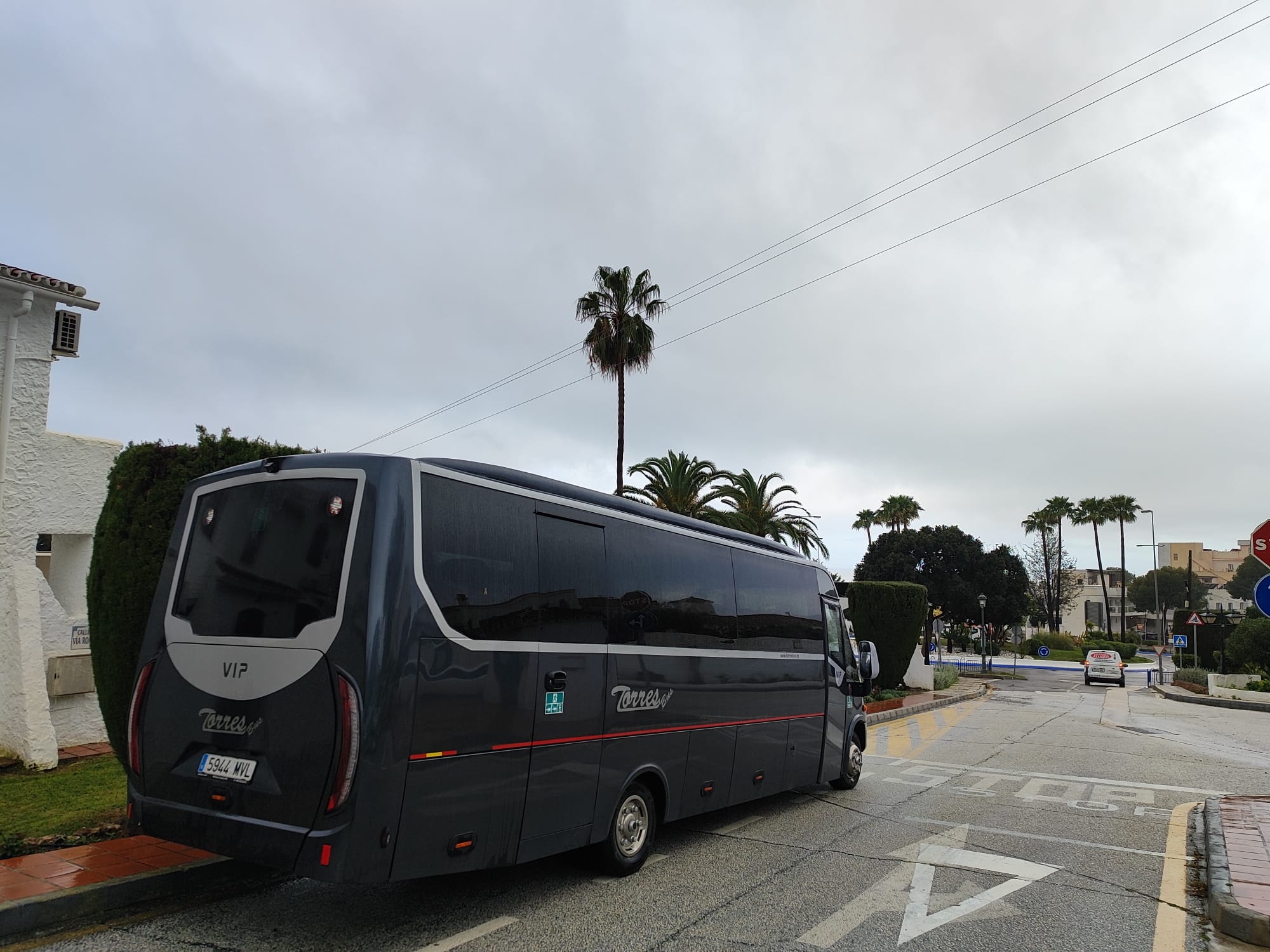 La Elección Perfecta: Alquilar un Autobús en Madrid - Alquiler de ...